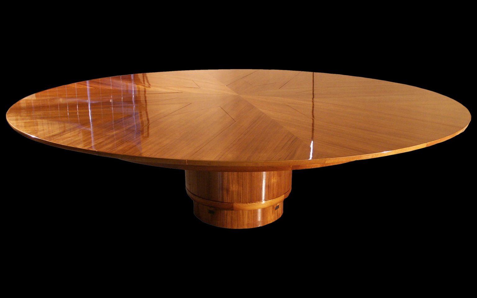 M/Y Ilona - Fletcher Tables : Fletcher Tables